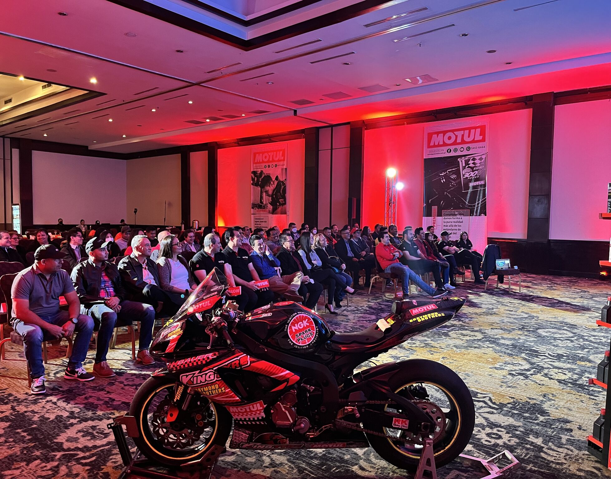 Motul presentó su nuevo plan y estrategia con el tema "WE ADD MILES TO ...